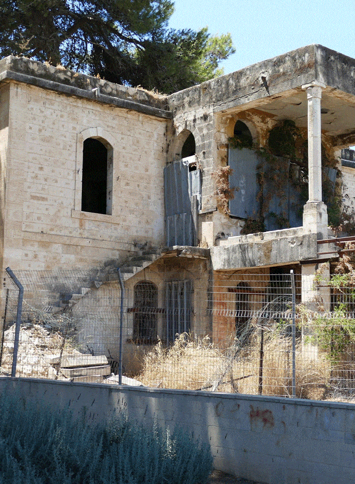 Palestinian Palaces Without Monarchs: What Is Left of the Mansions ...